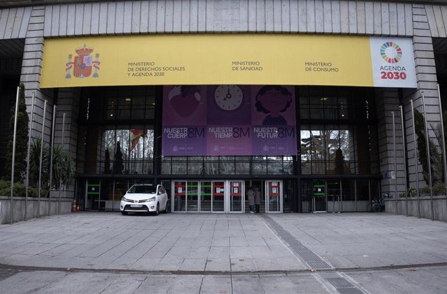 Sanidad convoca 131 plazas para reforzar la gestión en salud y consumo