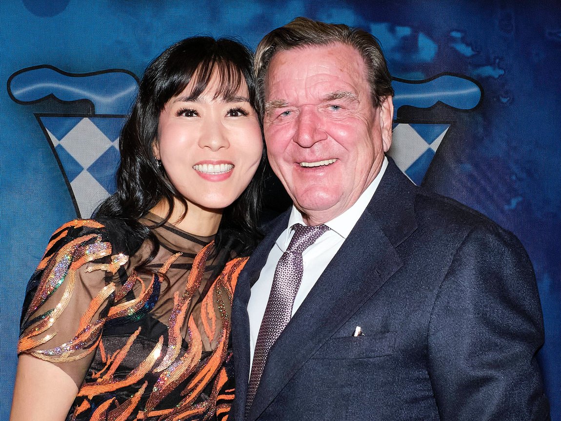 Gerhard Schröder's wife Soyeon has apparently obtained her doctoral degree