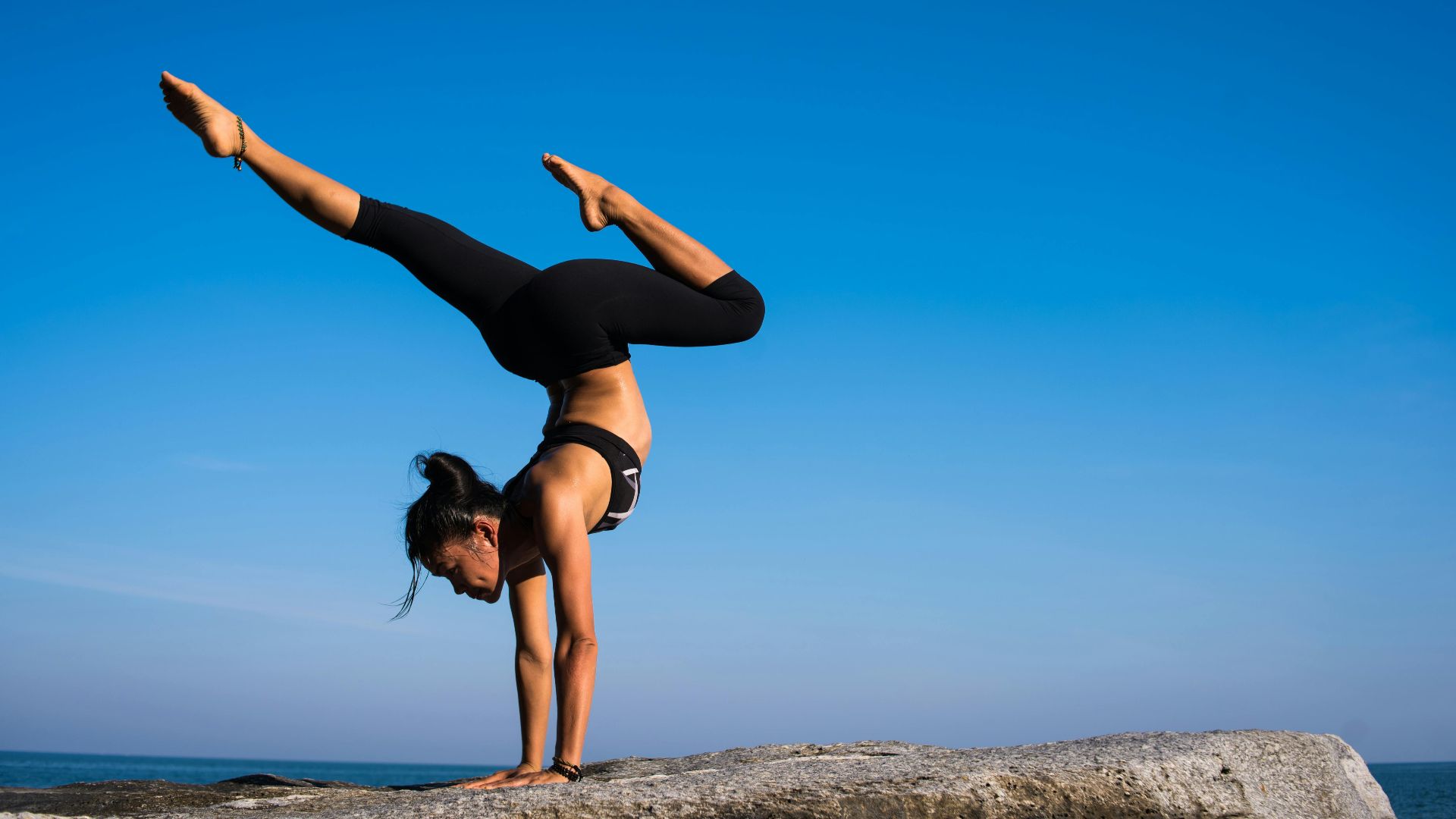 20 poses for more experienced yoga fans