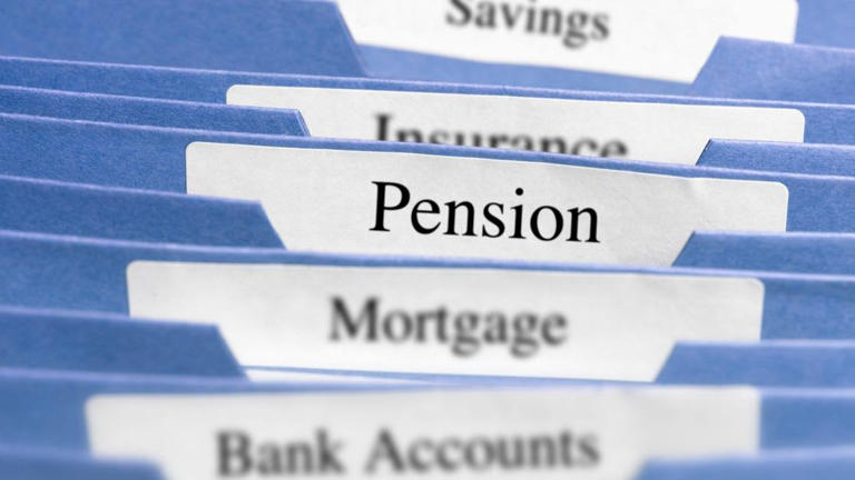 Rachel Reeves slammed for 'turning a blind eye' to damage caused by ...