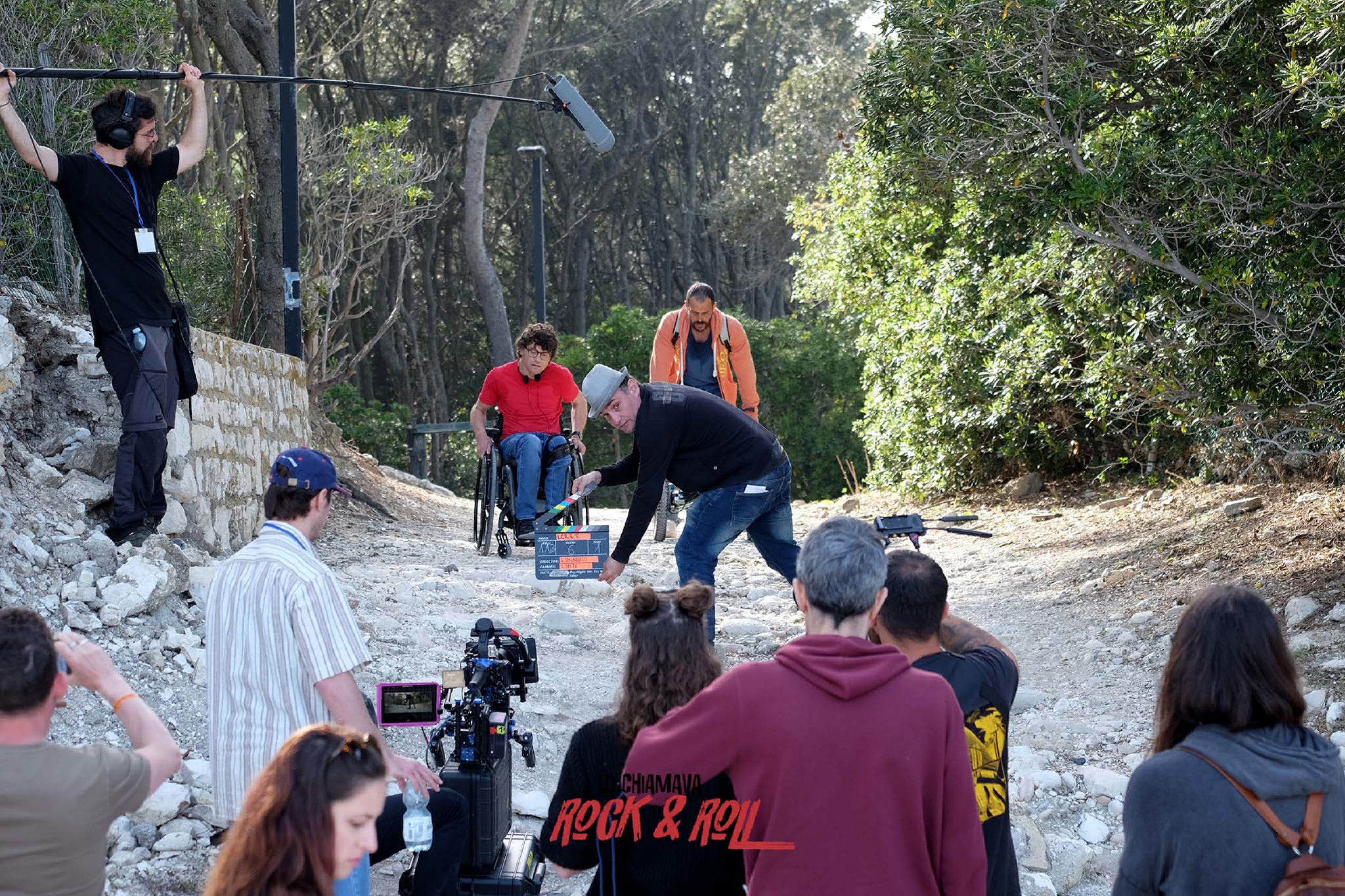 'Lo chiamava rock & roll' tra Ancona e Cupra Marittima, il film in sala ...