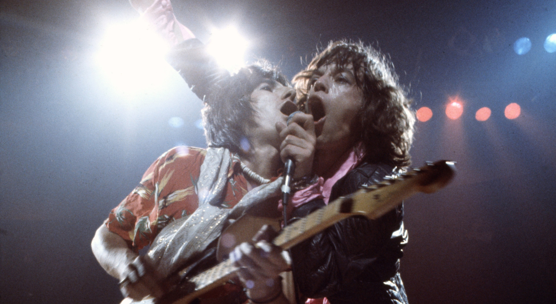 Famous songs without a chorus
