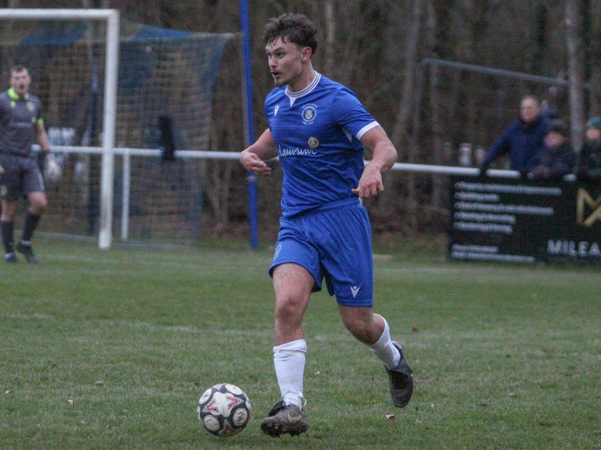 Roffey victors over YM in derby thriller