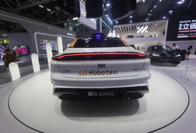 From test to trouble: The incident behind China’s autonomous car freeze