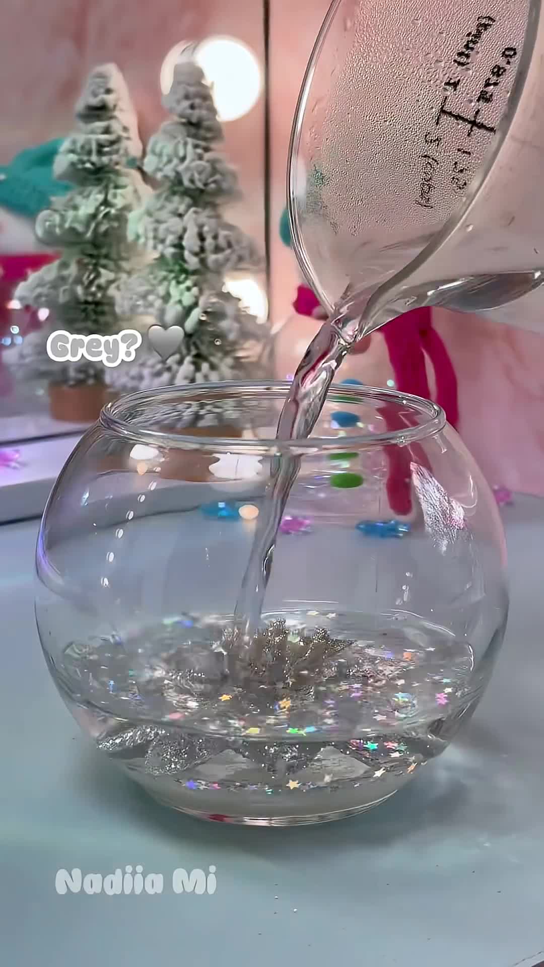 Red or gray? 🎄 Water candles DIY | Christmas candle ASMR