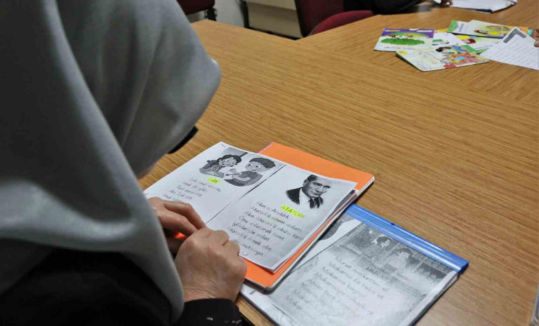 KEÇMEK’te okuma yazma kursları sürüyor