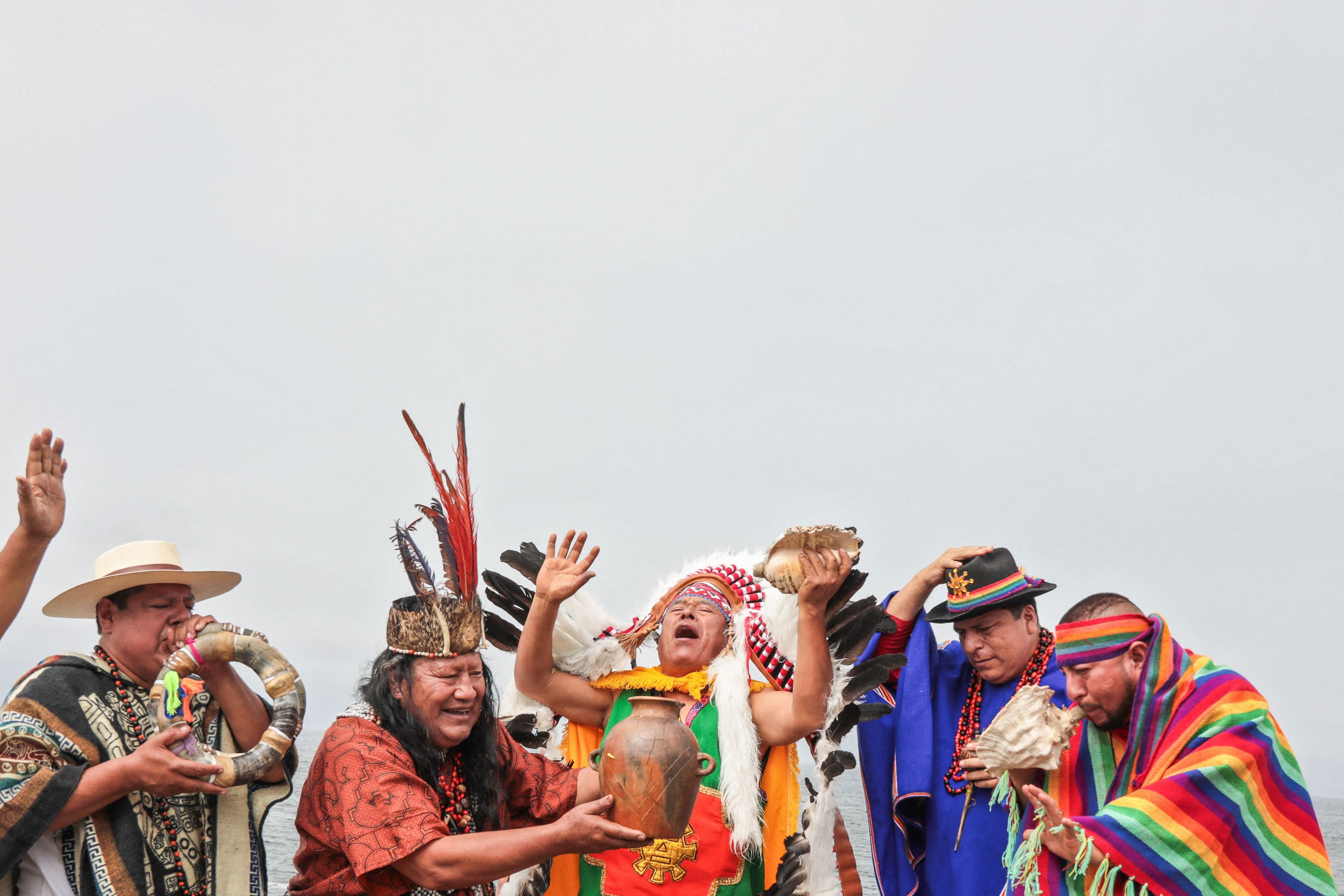 Peruvian shamans predict Trump's illness, Maduro exile