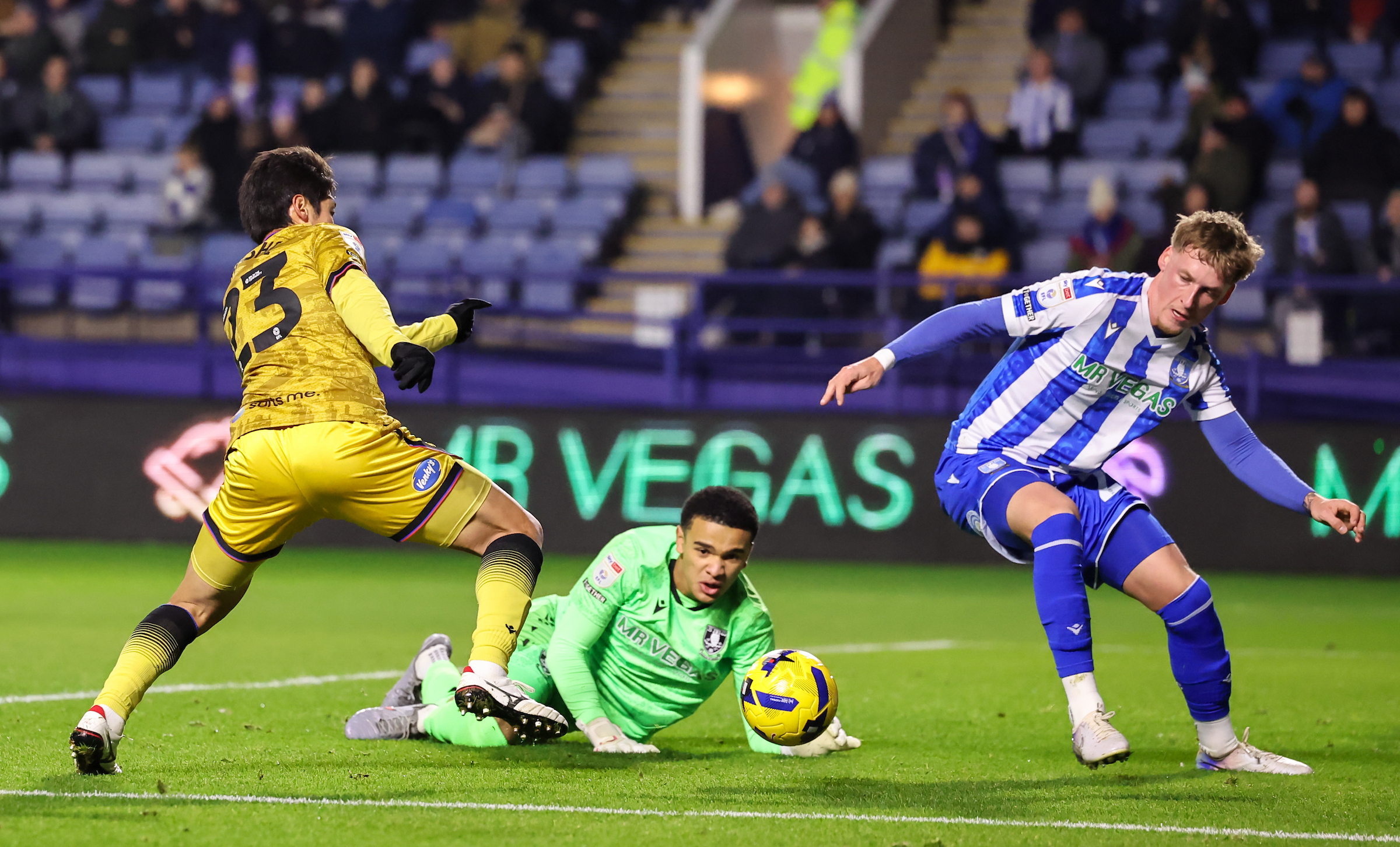 Ex-Preston North End man gets rave reviews on league debut as Blackburn ...