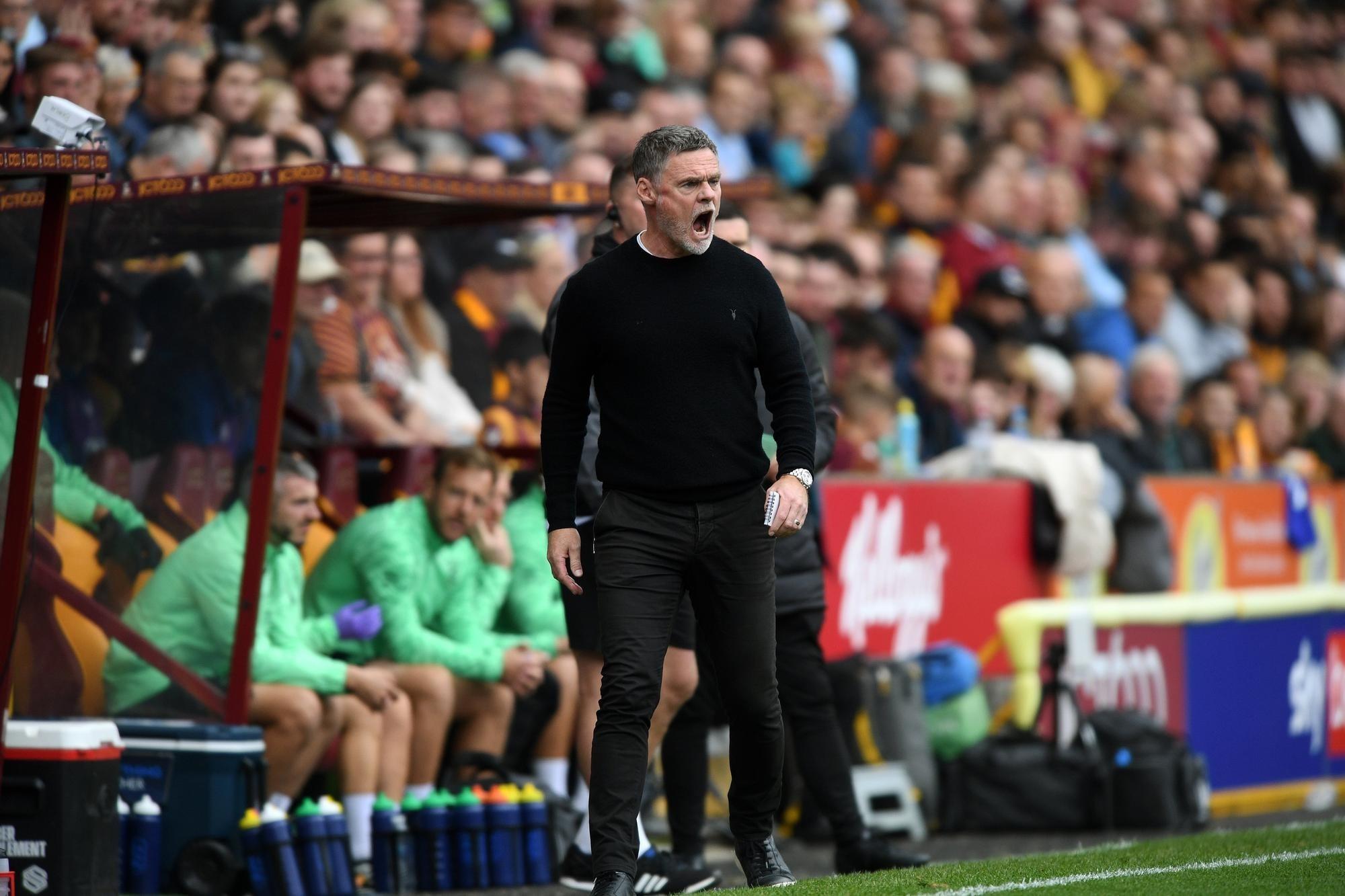 Bradford City boss Graham Alexander on Bantams 'amazing' record feat in ...