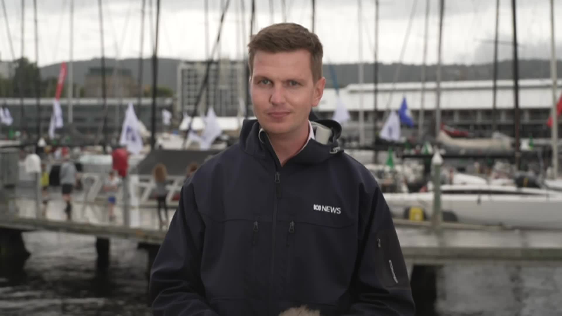 Overall leader switches as boats race ahead of wind change