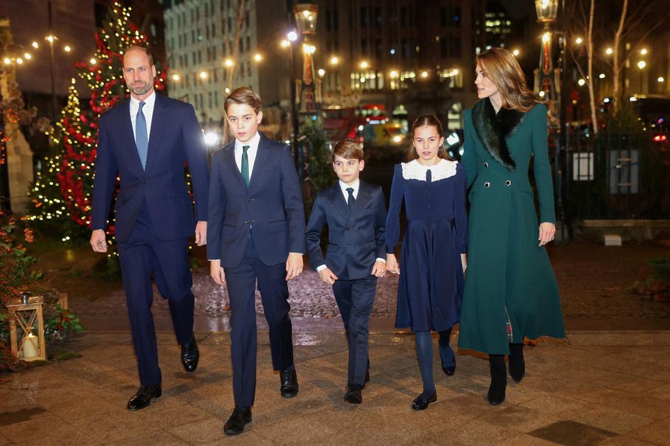 Prinz George + Prinzessin Charlotte: Mit Prinz Louis sorgen sie für ...