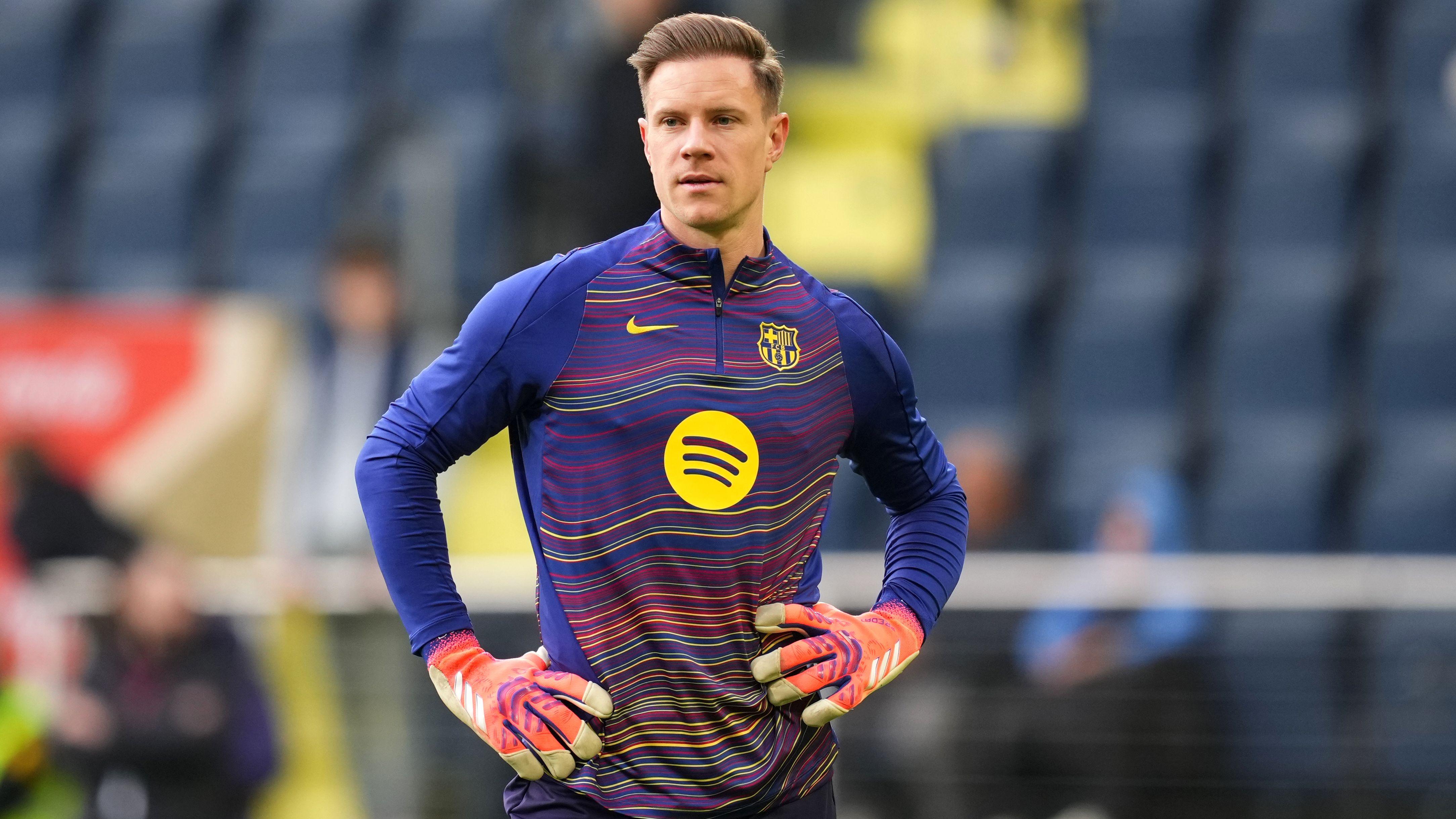 Vom Supercup abgereist: Barcelona-Keeper Marc-Andre ter Stegen muss ...
