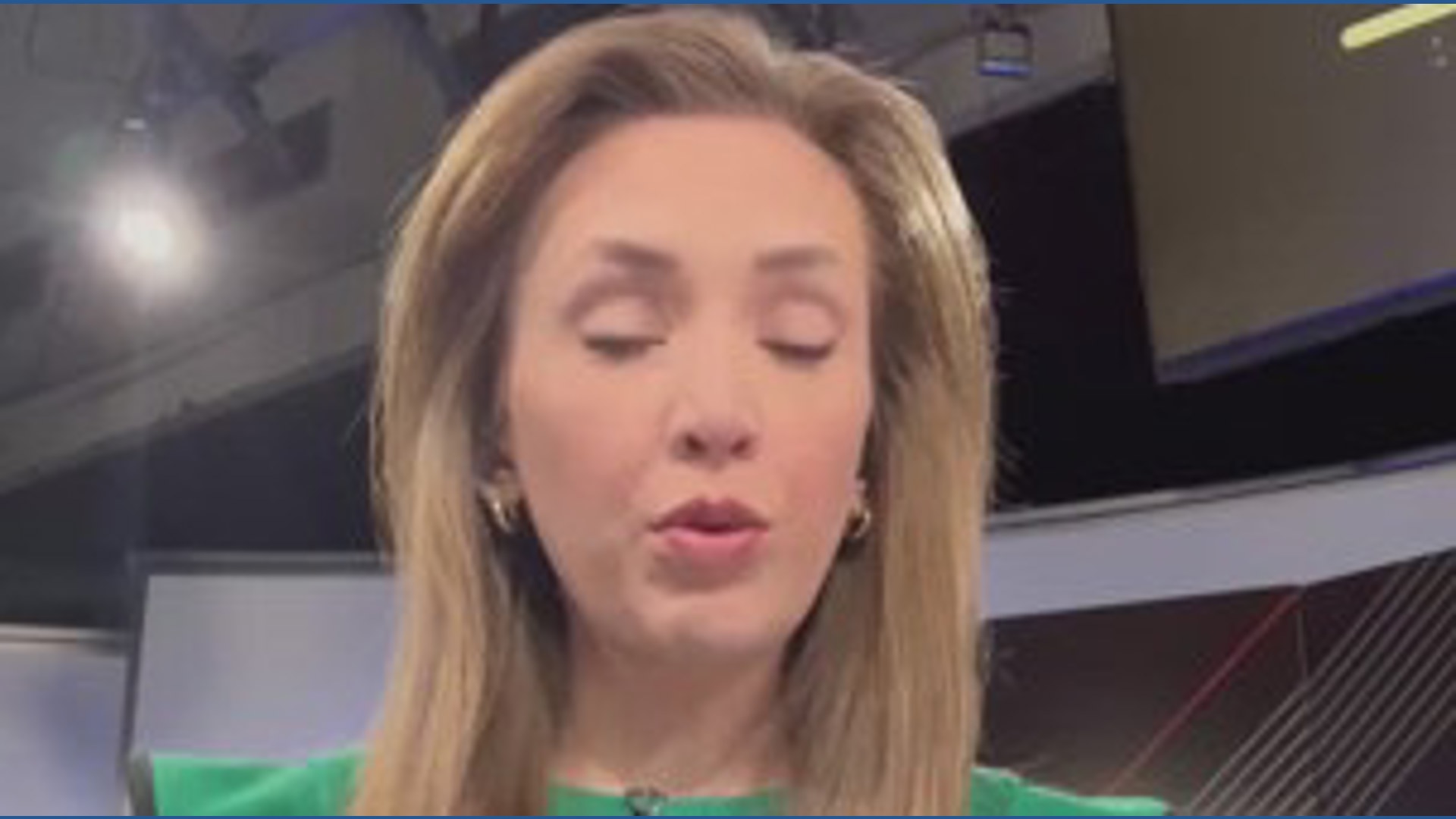 Jeffersonville fire on scene of structure fire on West Riverside Drive