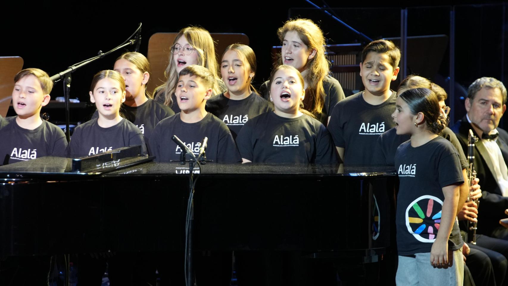 Así canta nuestra tierra en Navidad: cuando Sevilla convierte la música ...