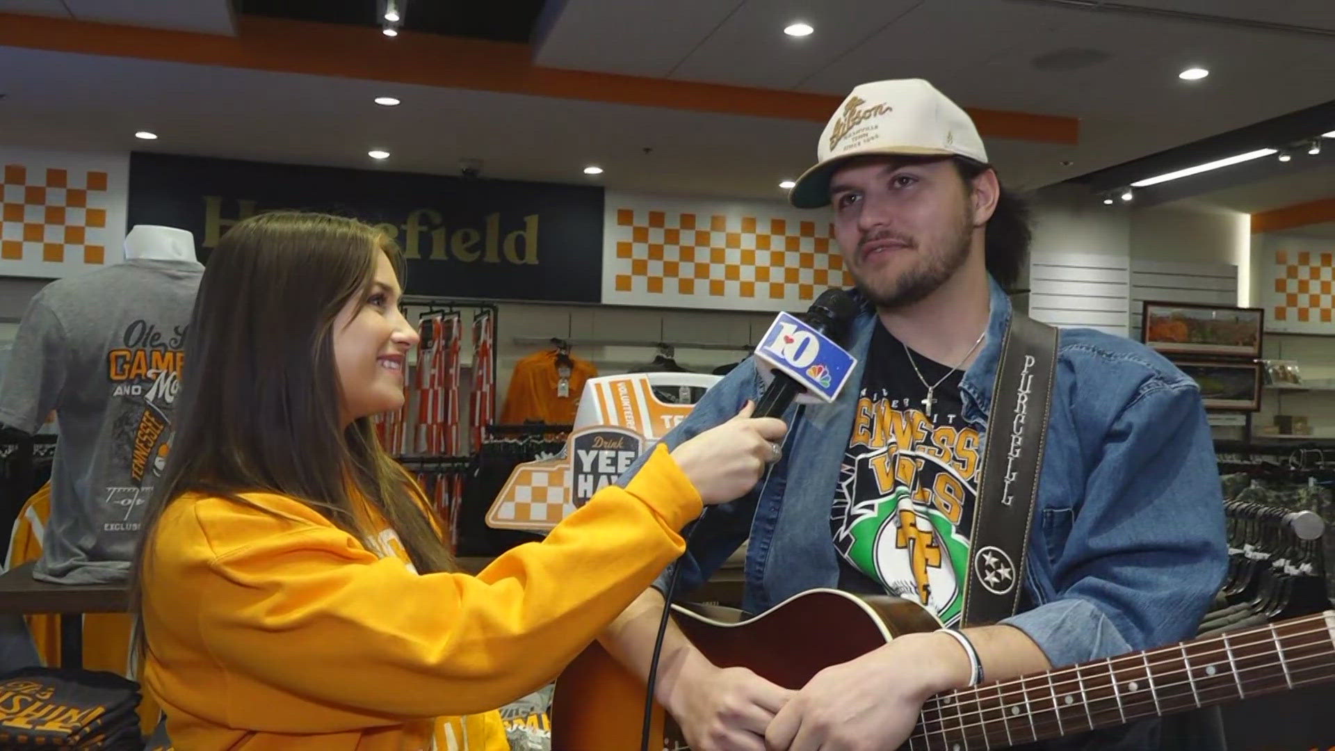 Big orange morning: Cheering on the Vols as they head to the Music City ...