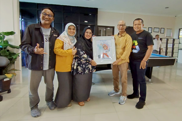 Haru penuh akrab, Prokalteng.co beri ucapan selamat kepada manajer ...