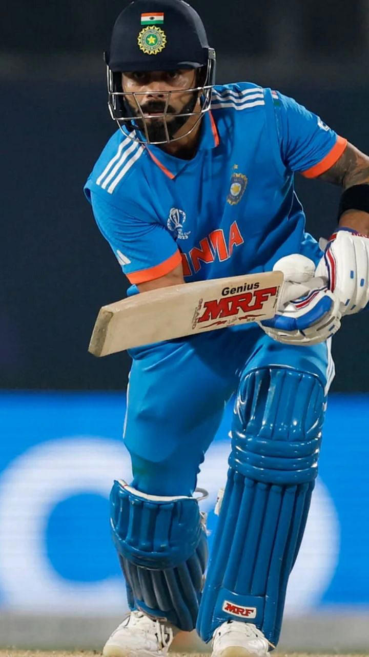 Virat Kohli नव्याच्या विश्वविक्रमाच्या उंबरठ्यावर!