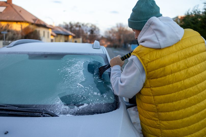 Drivers urged to use 8p trick to melt away windscreen ice in just seconds