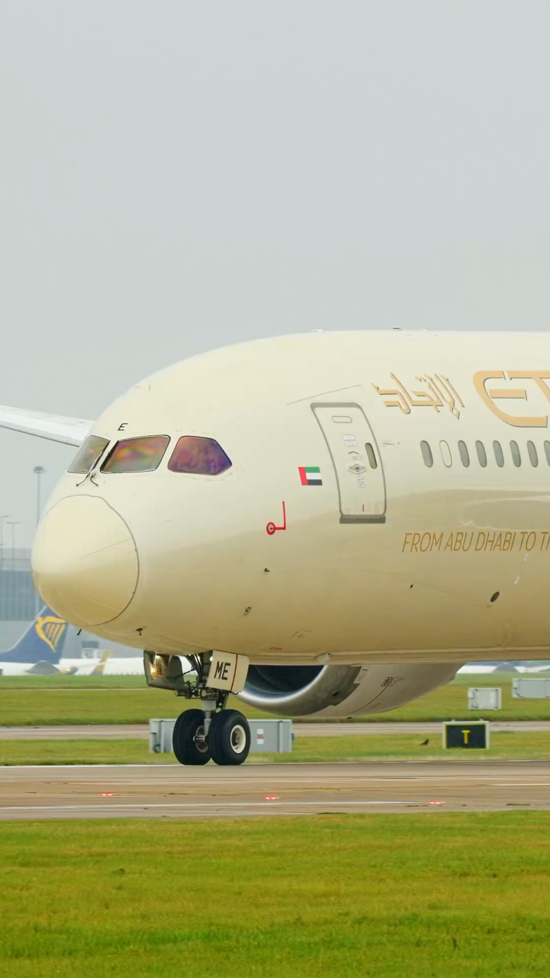 Plane cancels takeoff on runway at Manchester Airport