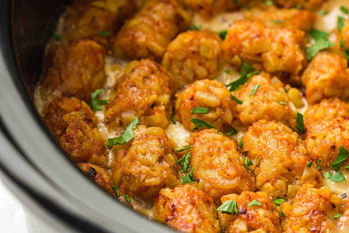 31 hearty slow cooker recipes that carry the whole evening