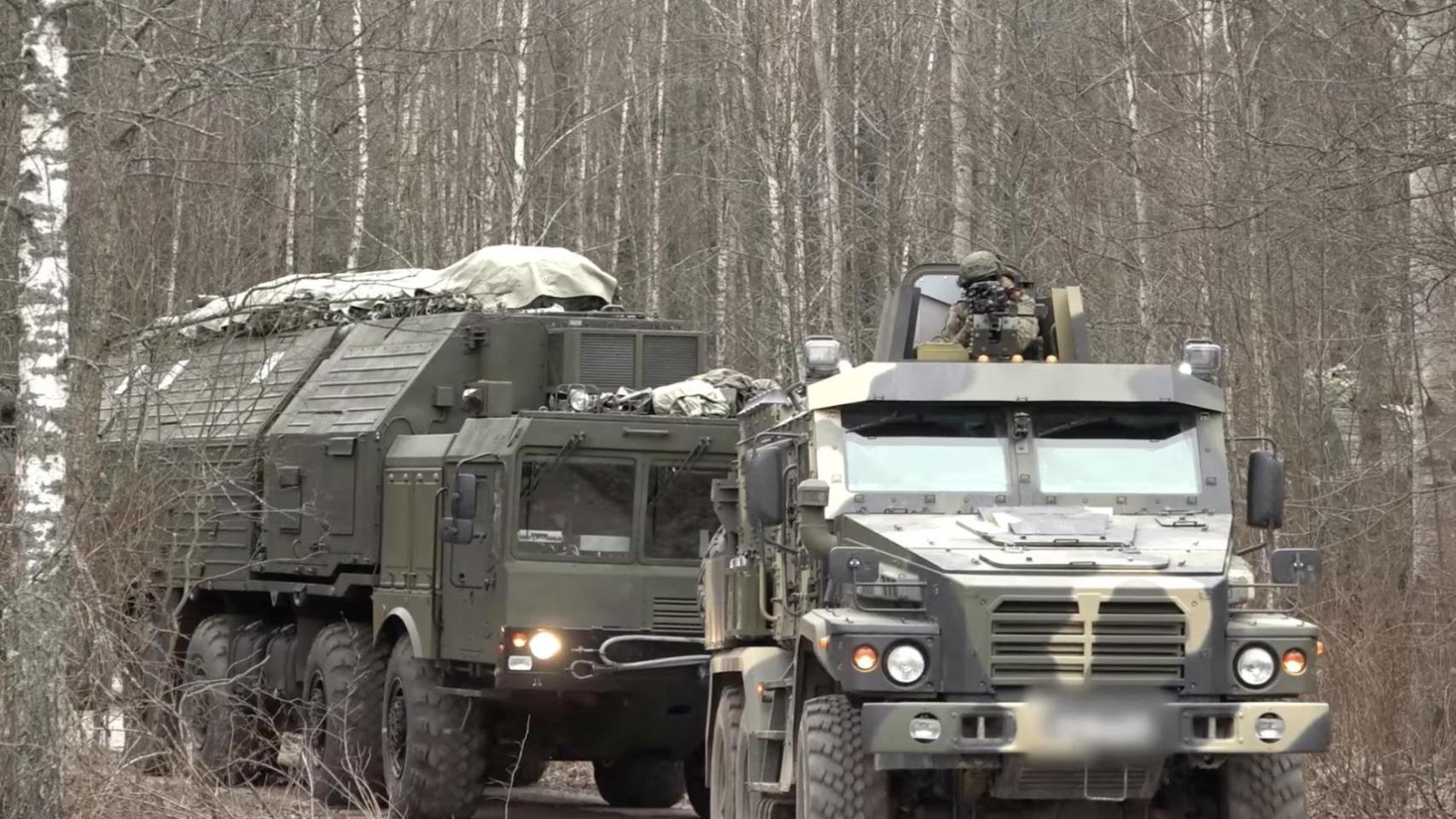 Oreshnik, misil hipersónico con capacidad nuclear que Rusia ha lanzado ...