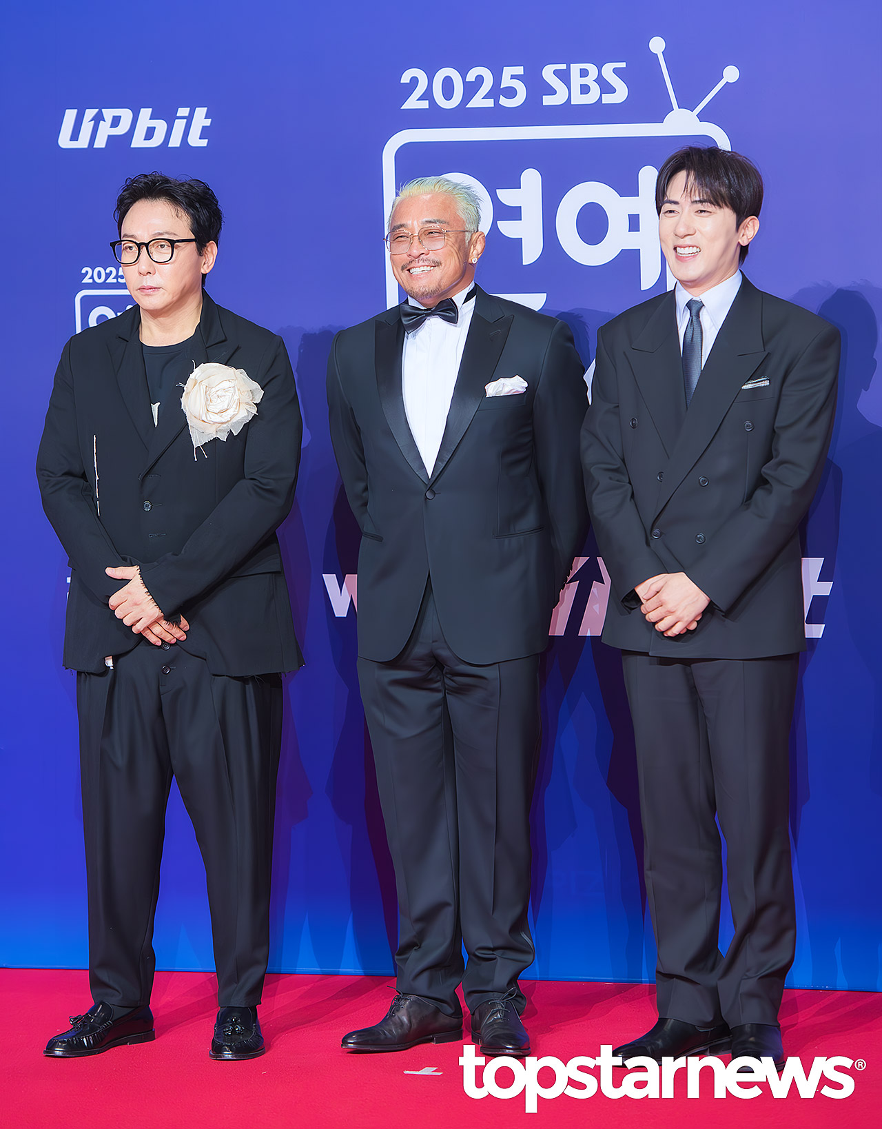 [HD포토] '한탕 프로젝트 - 마이턴' 팀, '유쾌상쾌통쾌' (2025 SBS 연예대상)