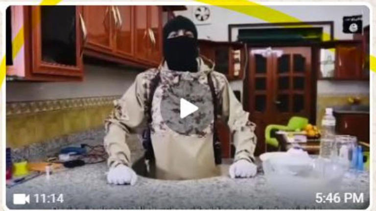 Texas man charged with trying to provide bomb materials to ISIS