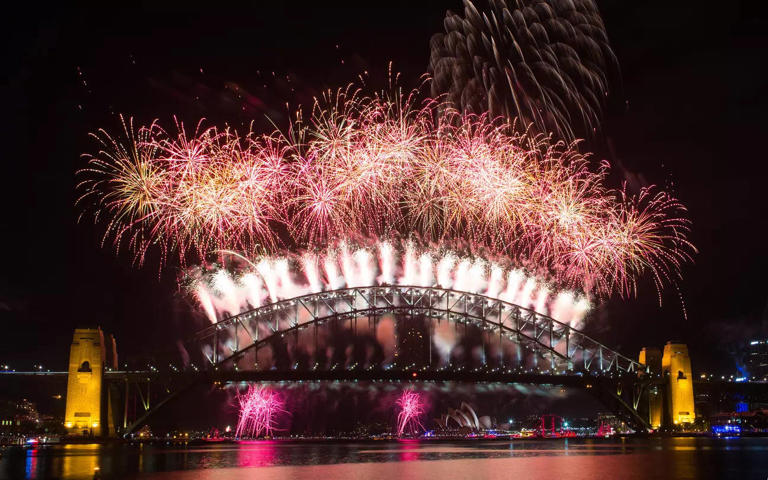 Sydney Harbour New Year 2026 live streaming: Fireworks & timing