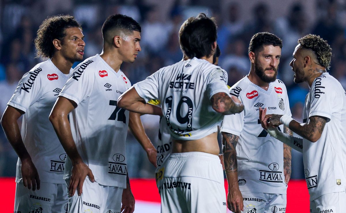 Boca tiene en la mira a Adonis Frías: sería el "plan B" por si se cae ...