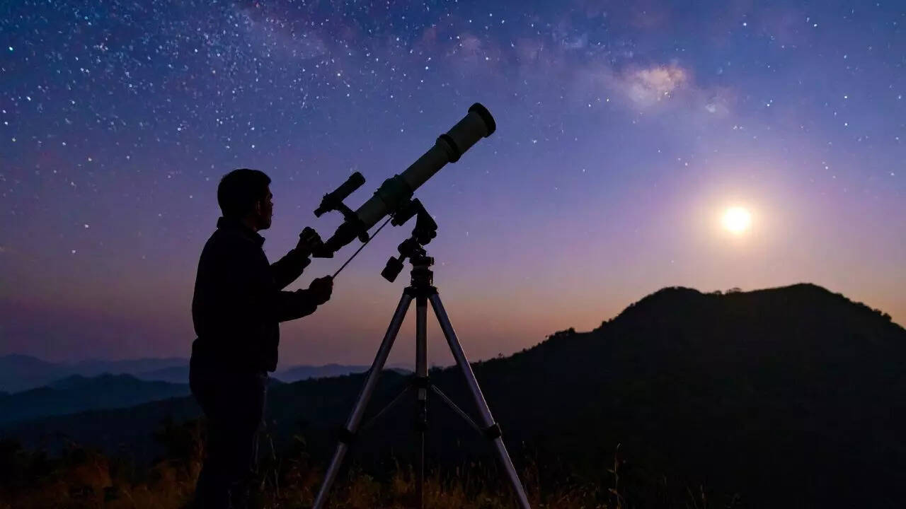 Space discoveries in 2025 that stunned scientists: Interstellar objects ...