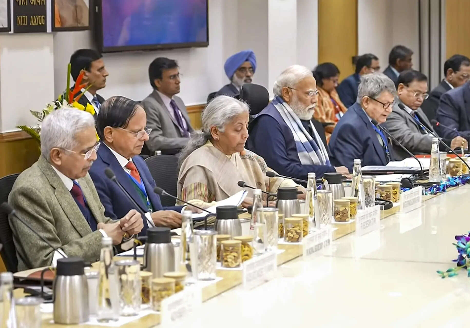 PM Modi meets economists, sector experts ahead of Union Budget 2026-27 ...