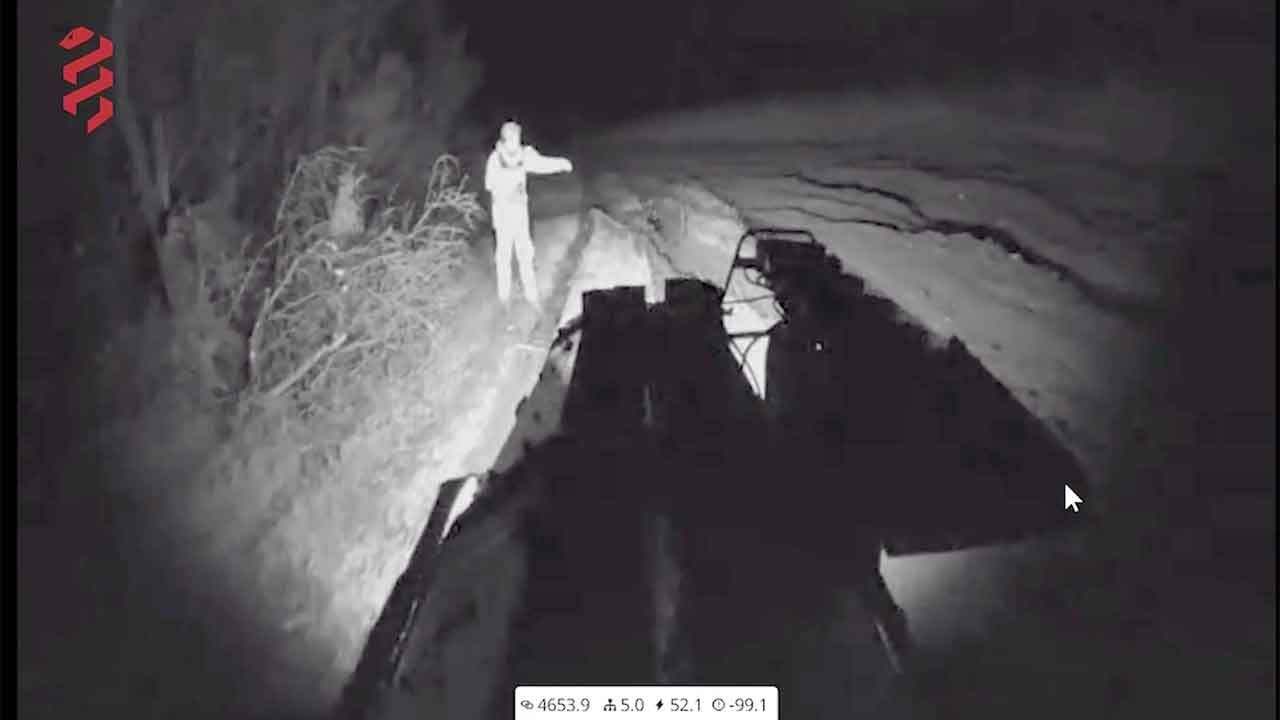 Vídeo : Capsule blindée robotisée évacue un soldat ukrainien blessé ...