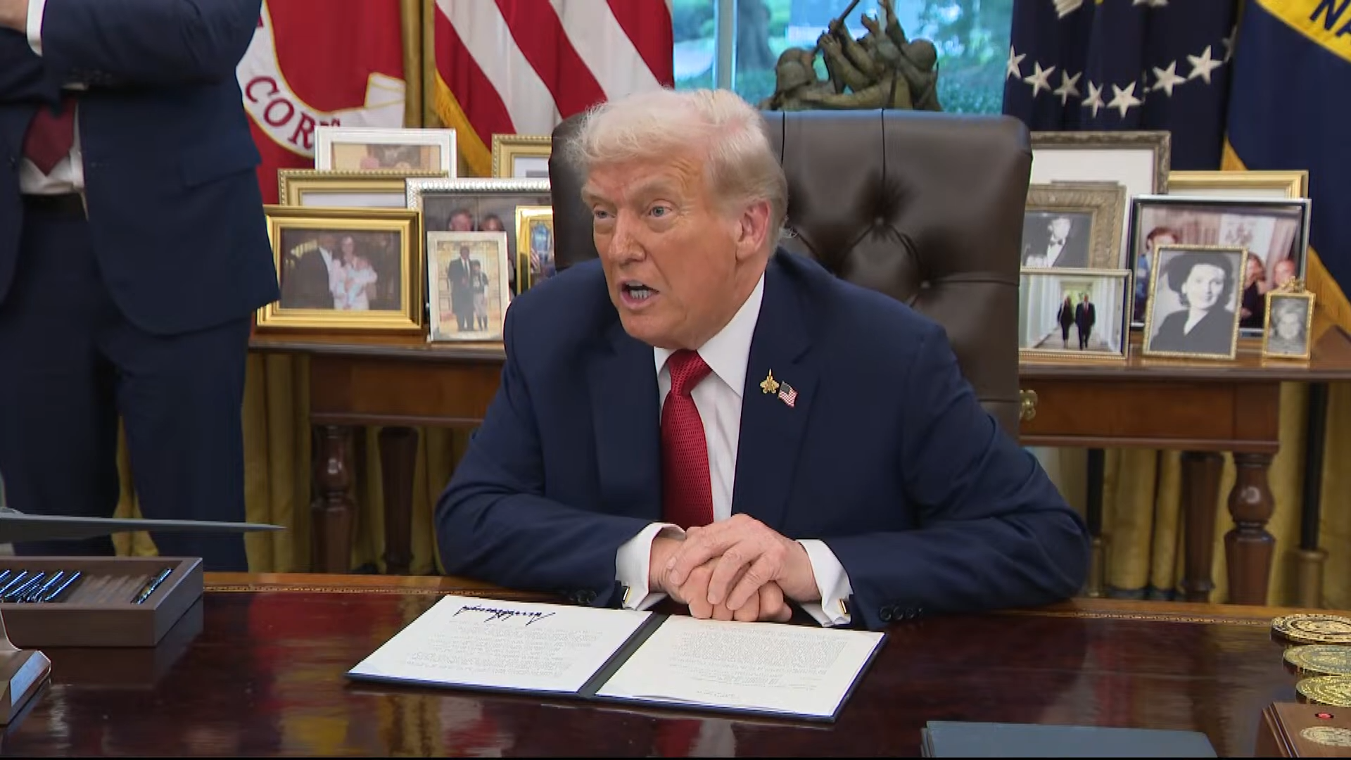 'This has gone on for years!': Trump loses his grasp on reality, claims ...