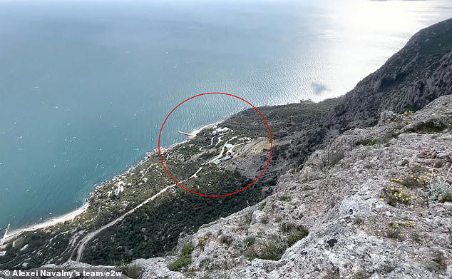 Putin 'builds secret £100m palace' in occupied Crimea with cryochamber ...