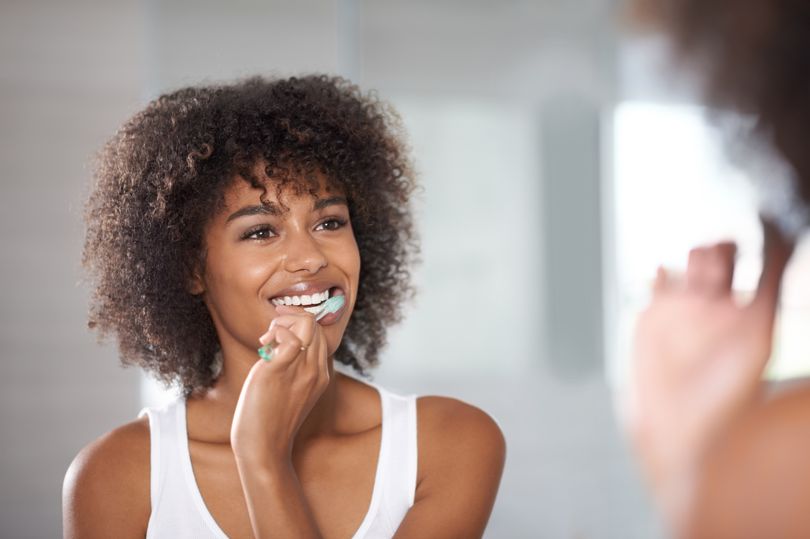 Researchers find link between the way you brush your teeth and dementia