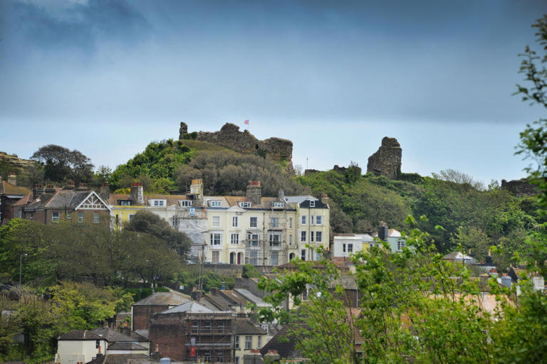 Developer's plans to build 9 homes at Hastings' former Hollingsworth ...