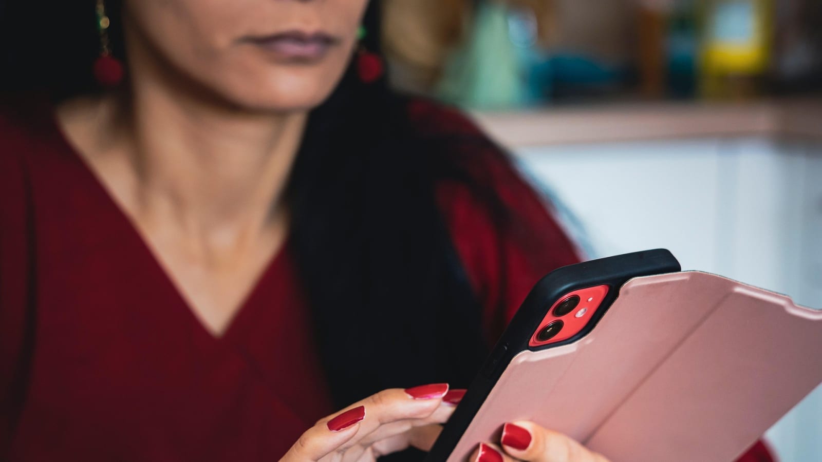 'This is not therapy': Microsoft AI CEO reacts to people using AI for ...