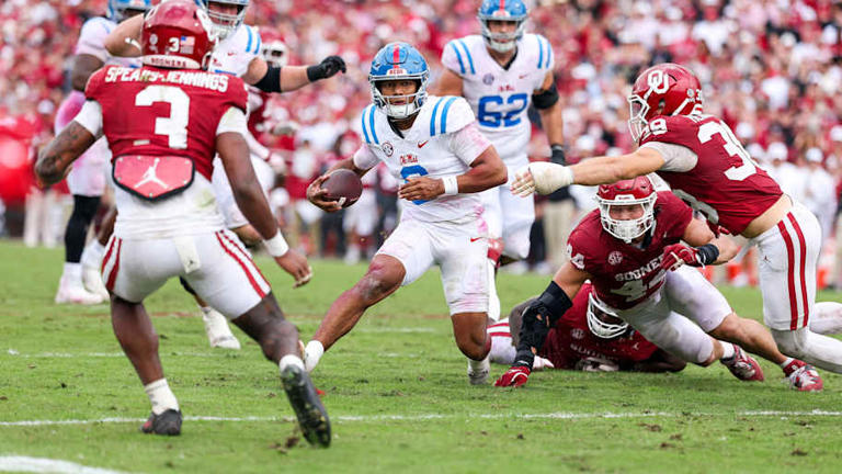 Ole Miss football vs. Georgia Bulldogs stunning prediction revealed by ...