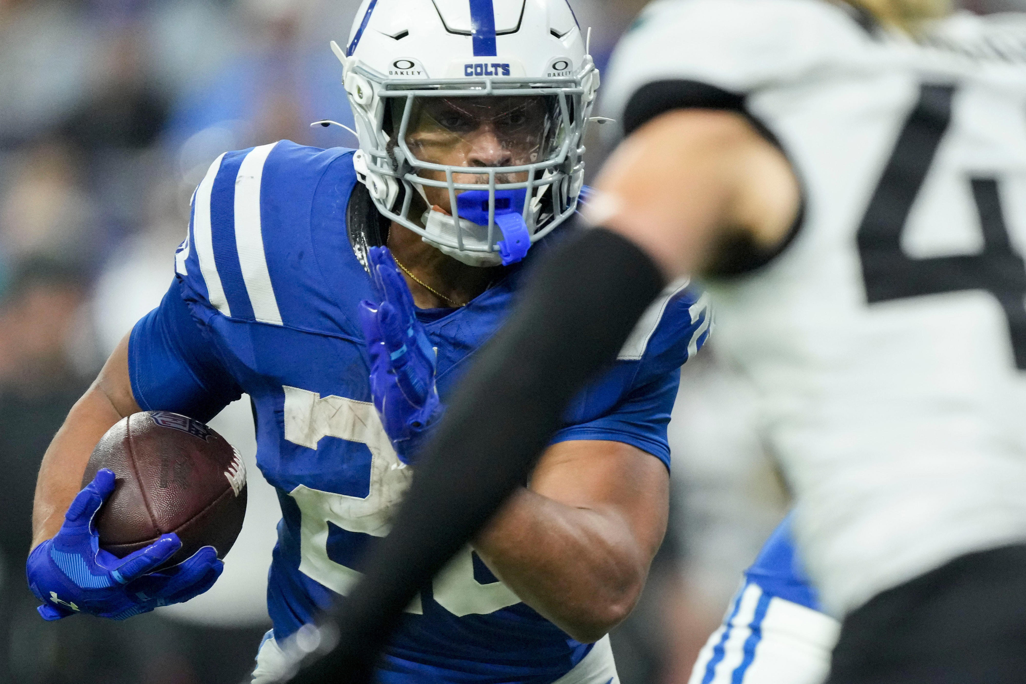 Colts' Jonathan Taylor leads NFL in key category during 2025 season
