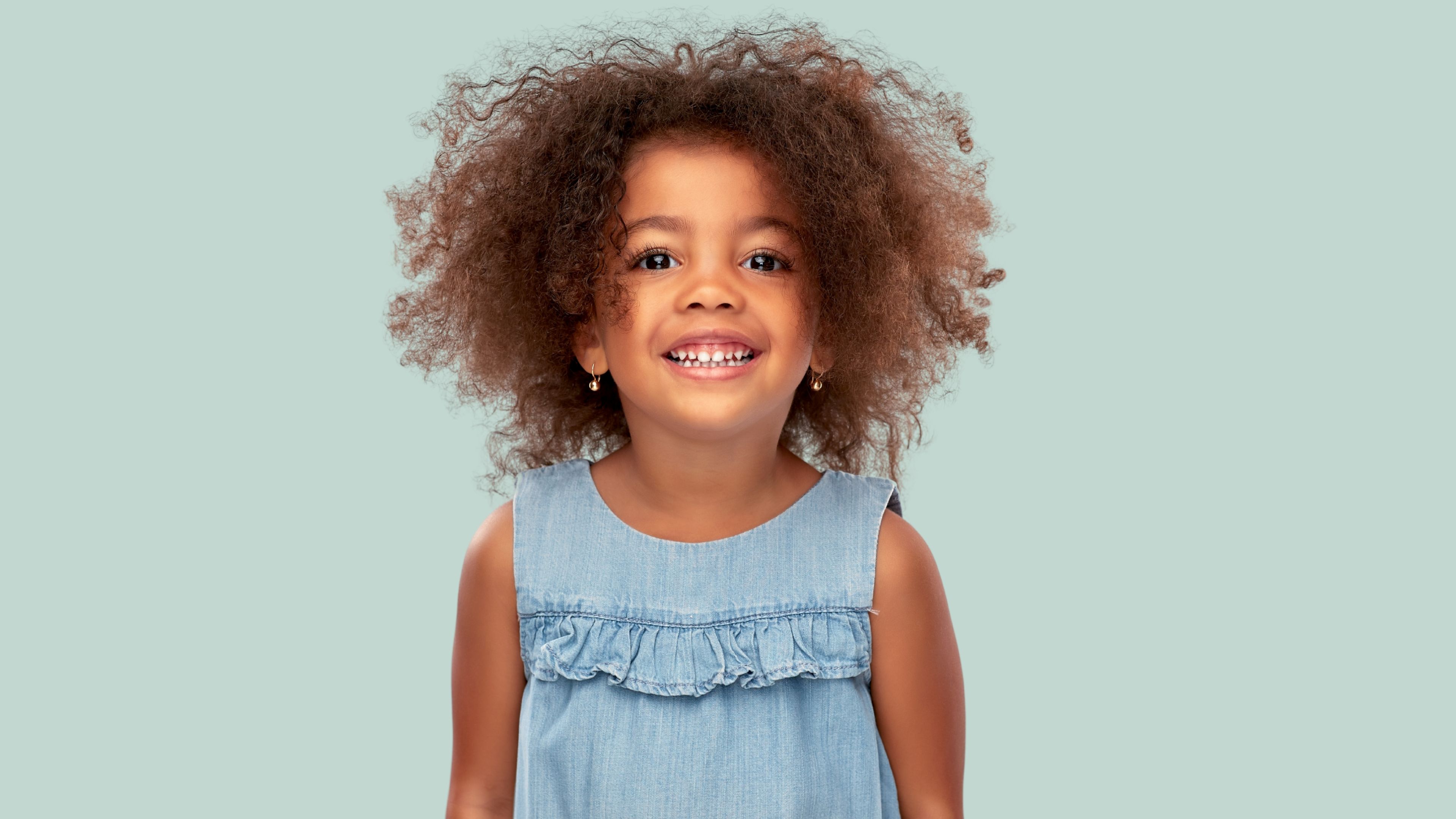 How to keep your daughter from becoming a people pleaser