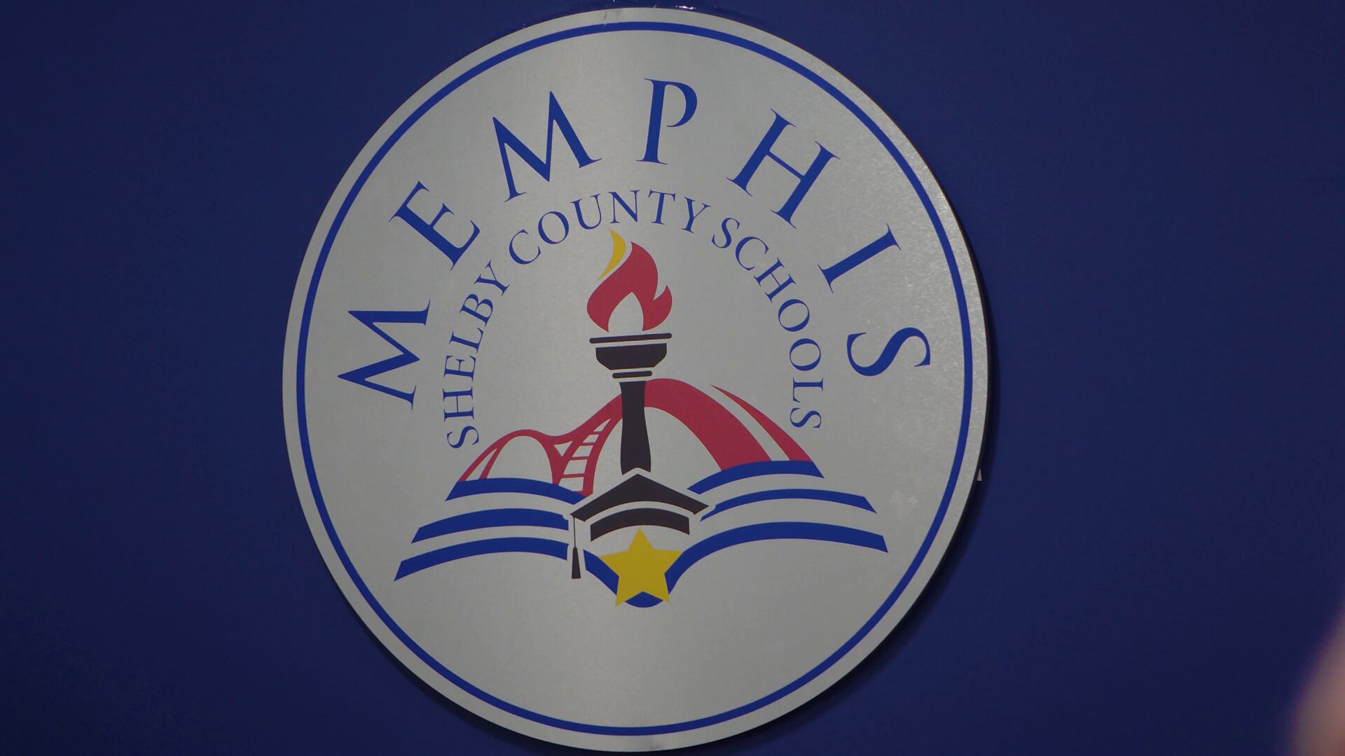 Sheriff dropped from lawsuit alleging school officer assaulted child