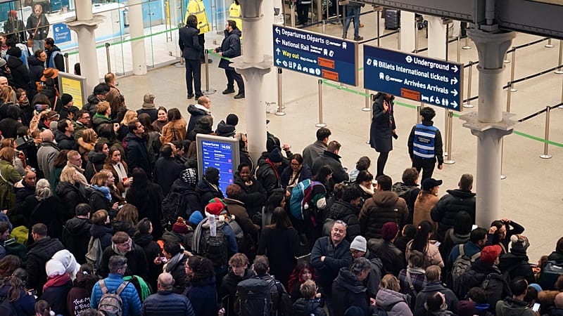 All of your travel rights explained as Eurostar cancel trains amid ...