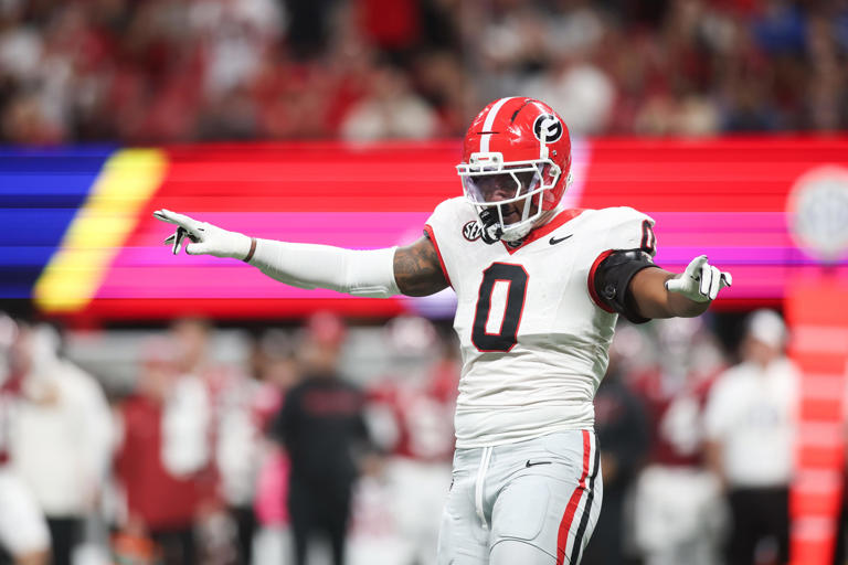 Georgia loses 39-34 against Ole Miss in Sugar Bowl; highlights, stats