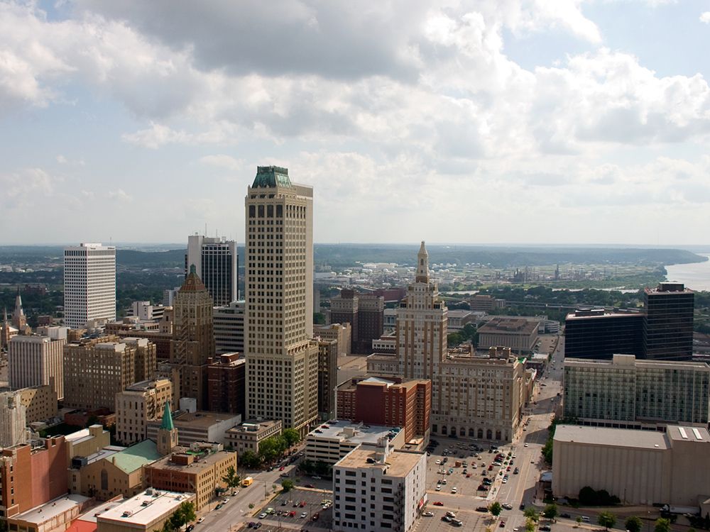 New program urges Canadian Jews worried by rising hate to relocate to ...