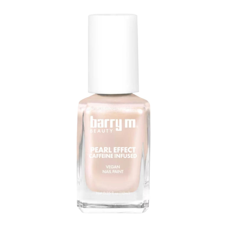 Begin 2026 on a very chic note, with these glossy and expensive-looking ...