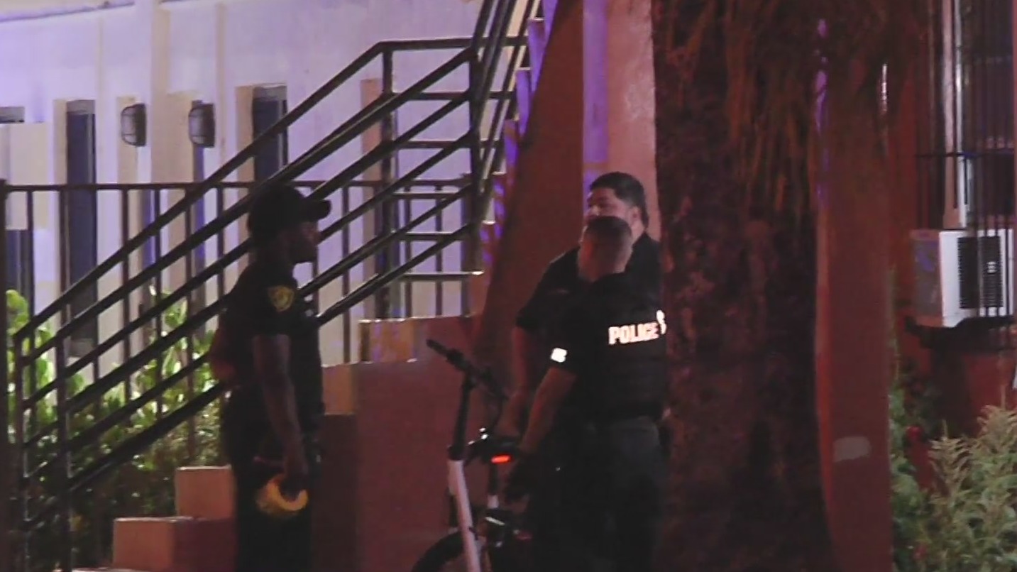 Fatal Miami-Dade double shooting caught on Facebook Live