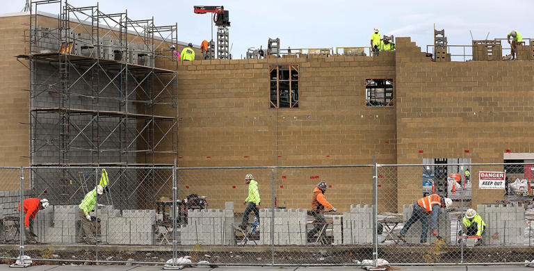 'Cranes everywhere' as $71.3M Kennewick convention expansion nears ...