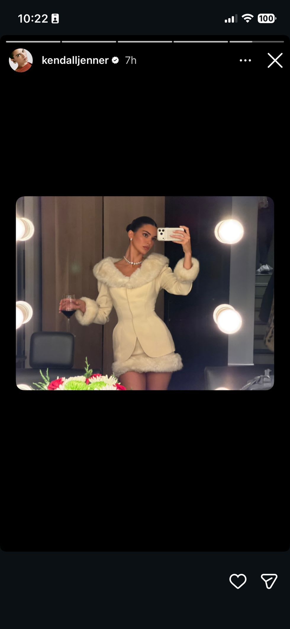 Kendall Jenner stuns in sultry vintage Mugler mini—steals the spotlight ...