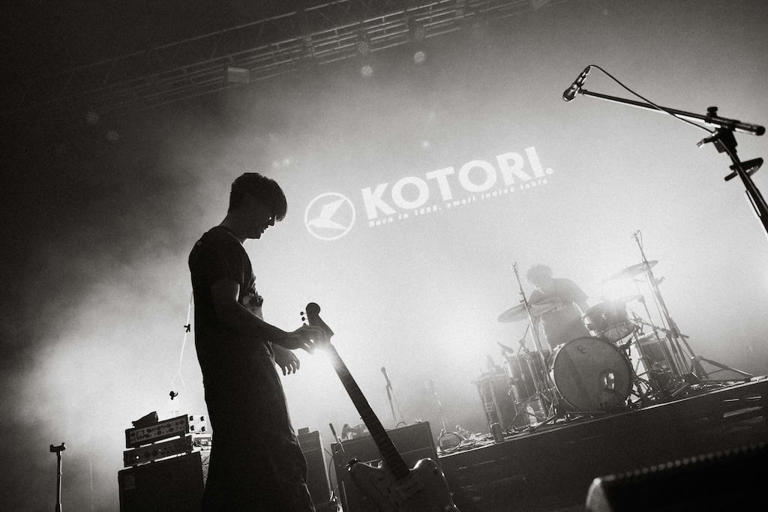 FOMARE×KOTORI×yonige―small indies tableが結んだ、奇跡のツアーファイナル