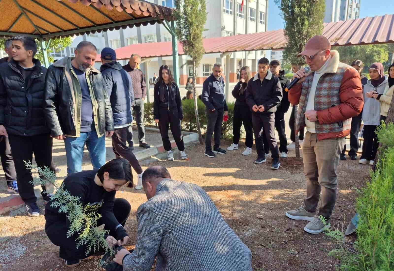 Nihal Erdem Anadolu Lisesinde ’Yeşil Vatan’ seferberliği